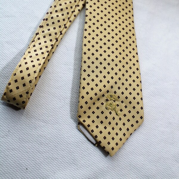 Countess Mara Tie - Etsy