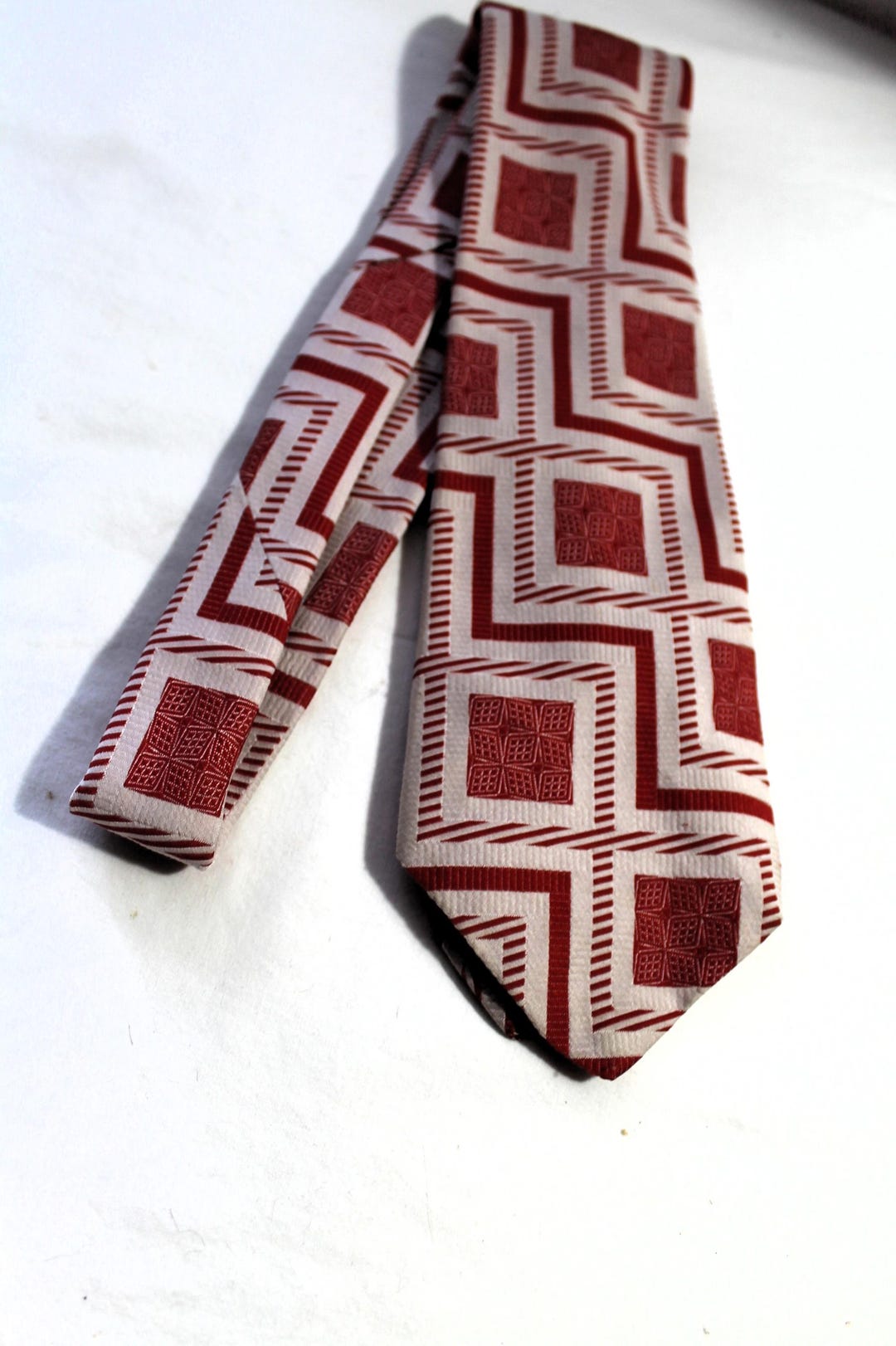 1970s Wide 4 X 54 Inch Red & Off-white Tacky Necktie, Halloween Tie ...