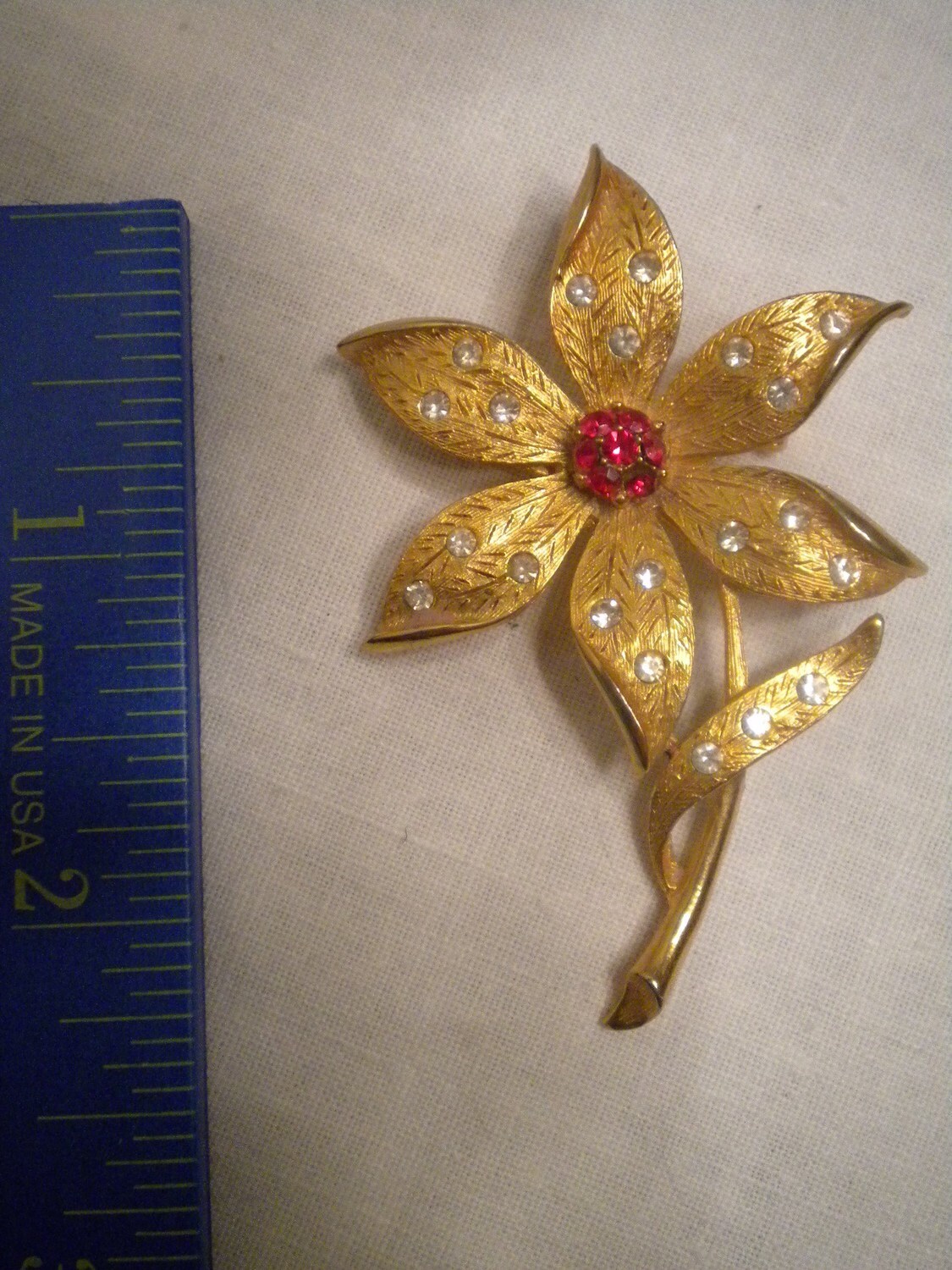 SALE Beautiful Vintage JJ Flower Brooch | Etsy