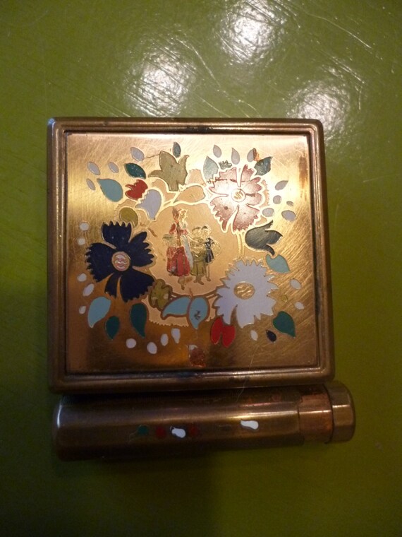 Vintage brass and lipstick - Gem