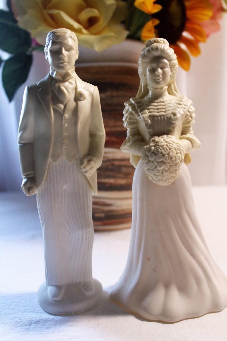 Vintage AVON "bridal Moments" (1976) and "proud Groom" (1978) Cologne ...