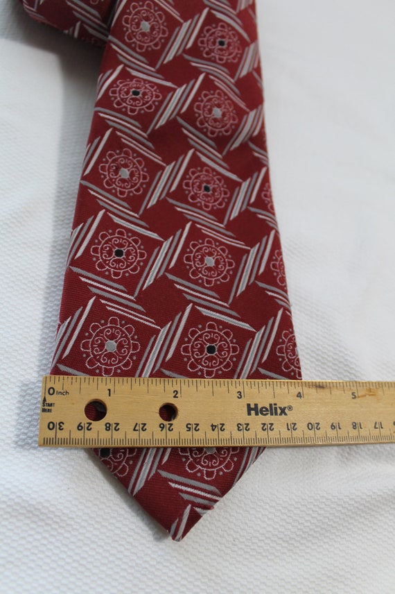 1970s SEARS Wide 4 X 56 Inch Red & Gray Tacky Necktie… - Gem