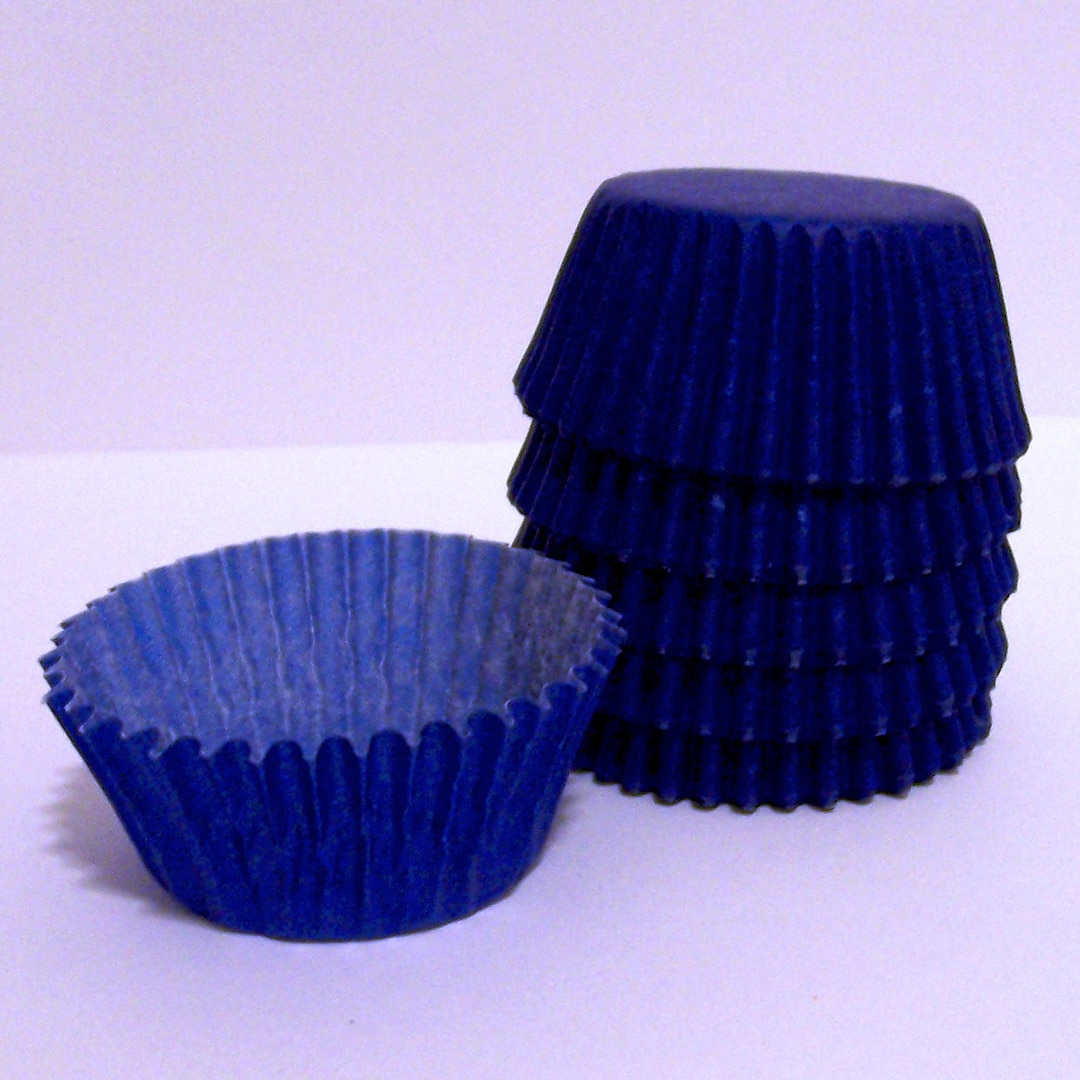 100 Mini Blue Baking Cups- Candy Liners - Etsy