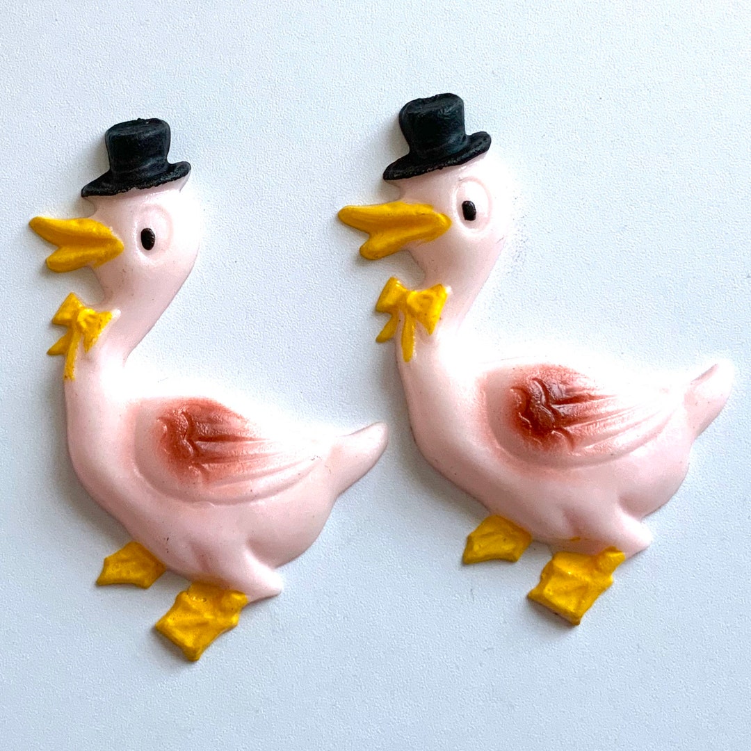 4 Vintage Pink Ducks in Hats Plaques 2.25” Tall - Etsy
