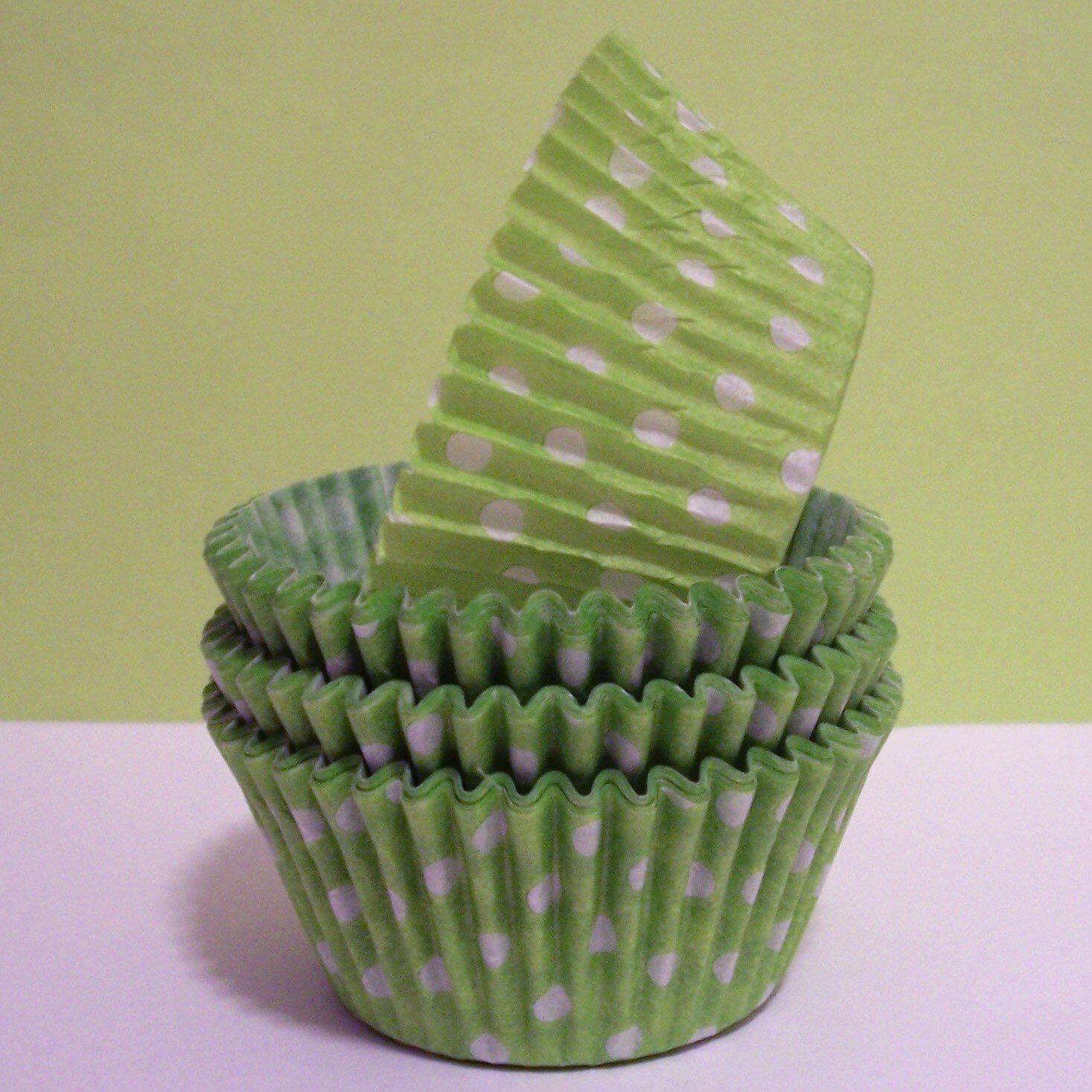 Lime Green Polka Dot Cupcake Liners Choose Set of 50 or 100 - Etsy