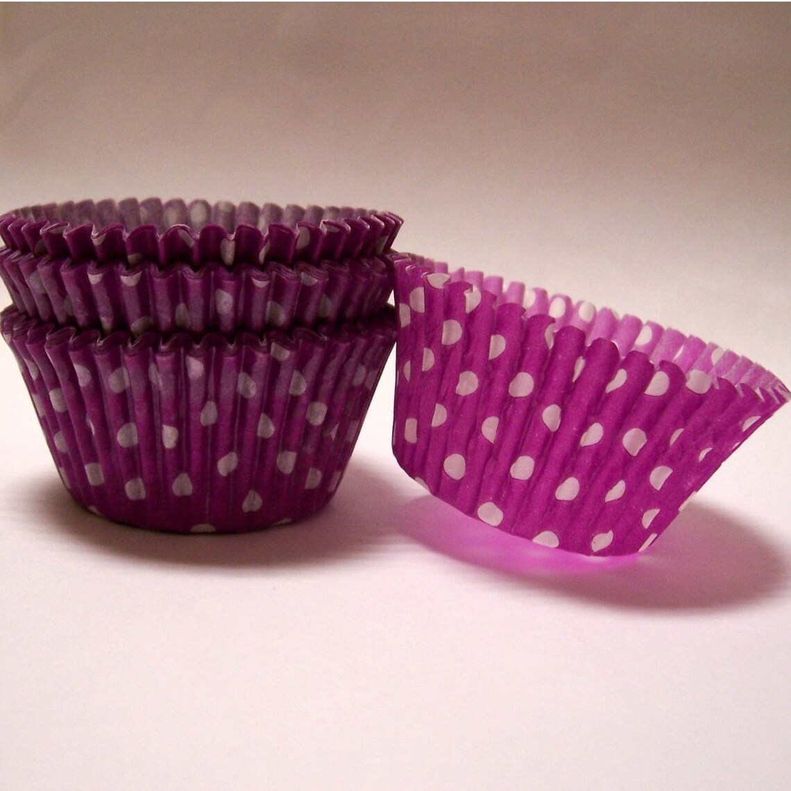 100 Purple Polka Dot Cupcake Liners - Etsy