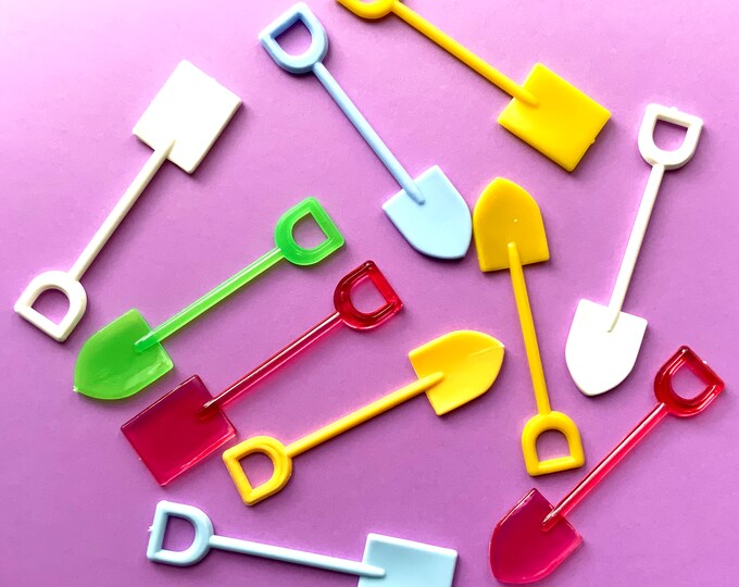 10 Miniature Shovels Tools Plastic Charms - Etsy