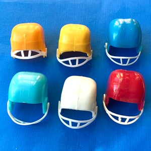 6 Football Helmet Cake Toppers Miniatures 1 1/2 Plastic NOS - Etsy