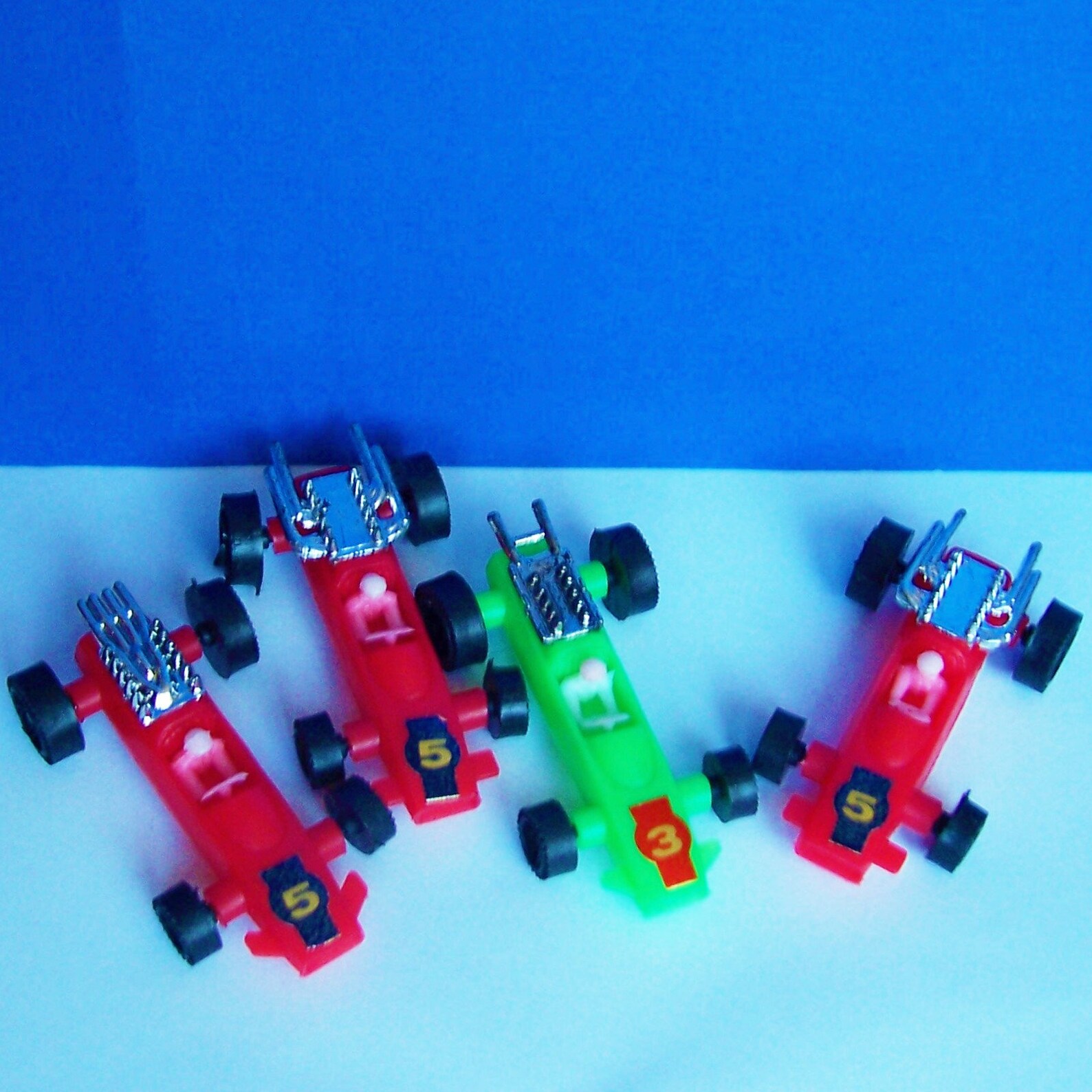 4 Small Plastic Toy Race Cars Vintage 2 3/4 Long | Etsy
