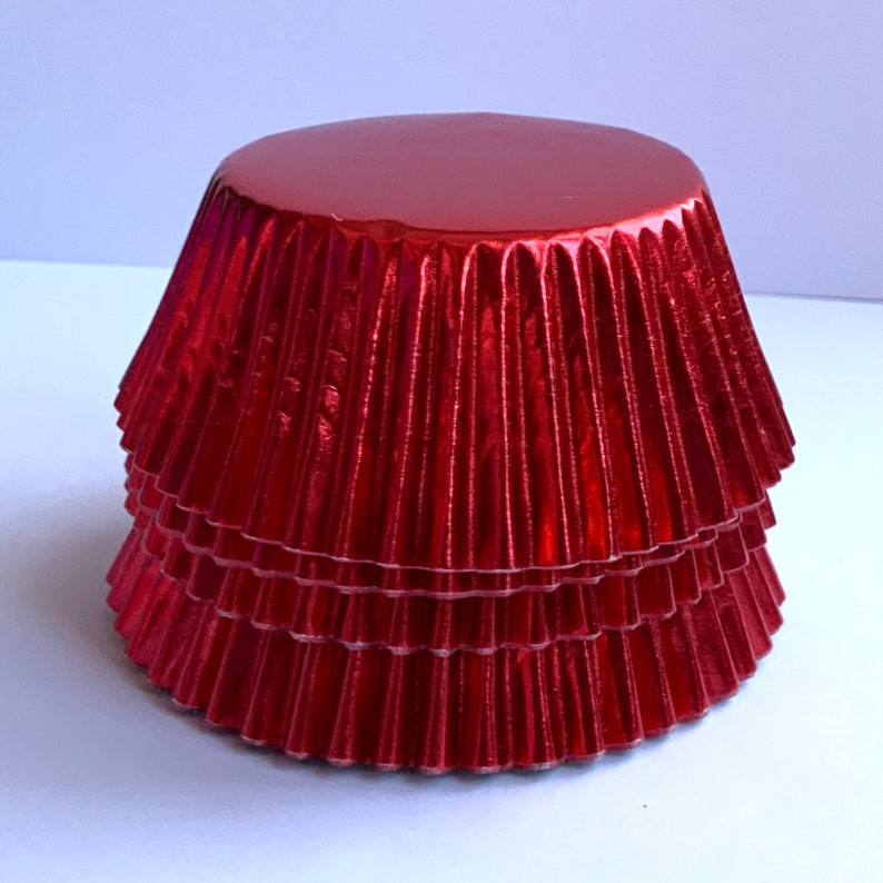 Red Foil Standard Size Baking Cups- Choose Set of 50 or 100 - Etsy