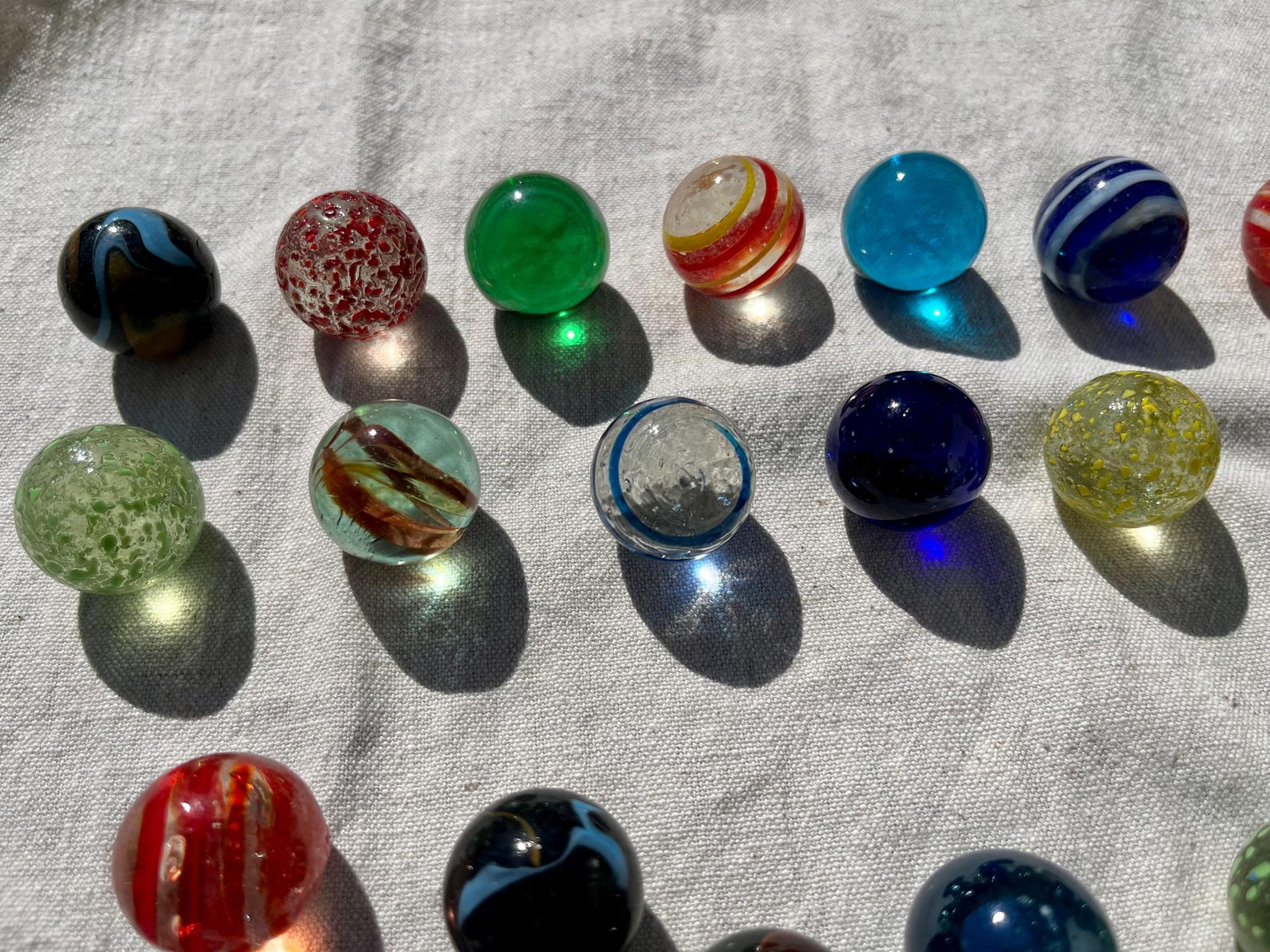 32 Pieces Large Glass Marbles 25 Mm Marbles Colored Mix Glass Balls ...