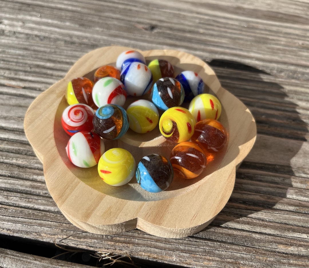 18 Pieces of Glass Marbles, Marbles, Colored, Mouth-blown Marble ...