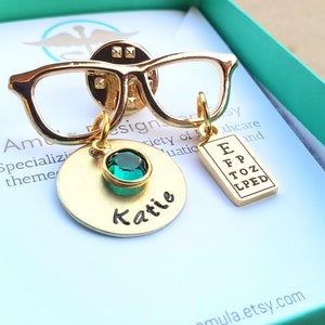Gold Tone Optometrist Pin - Ophthalmologist Gift - Eyeglasses Pin - Eye ...
