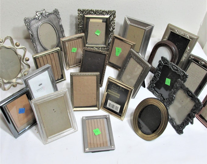 Mini Rustic Frames-wallet Sized Photos - Etsy