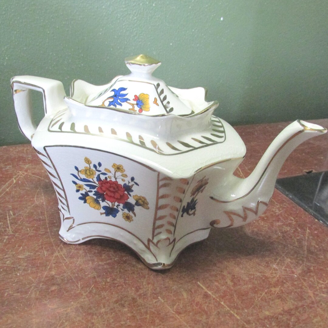 Teapot Arthur Wood Monarch Vintage Made in England - Etsy