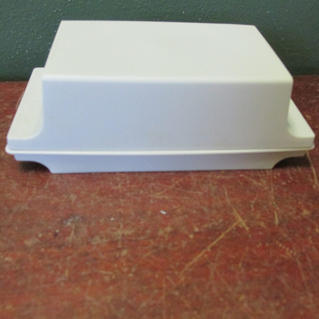 Tupperware Butter Dish Vintage Almond Holds a Full Pound - Etsy