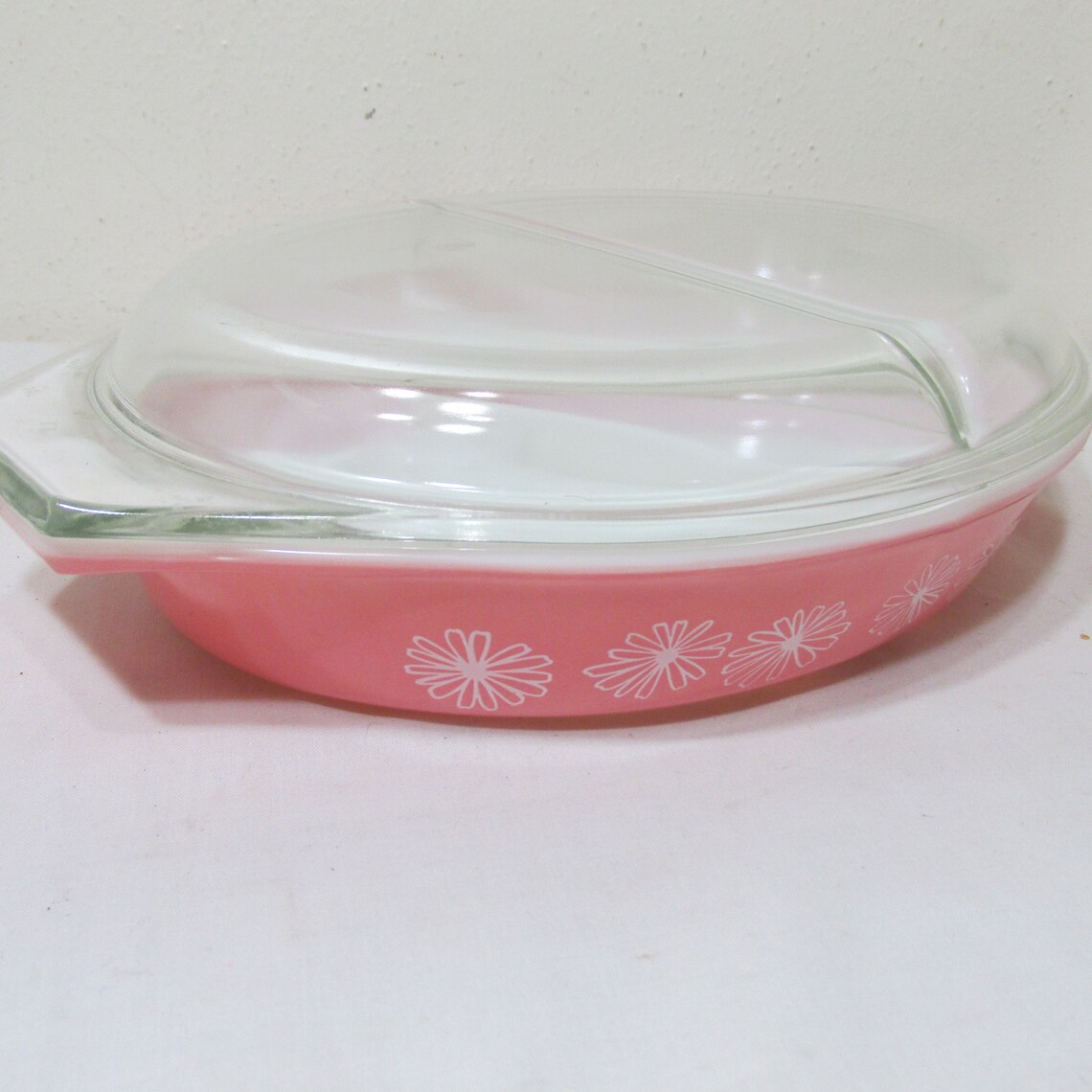 Pyrex Pink Daisy Vintage 1.5 Quart Divided Baking Dish | Etsy