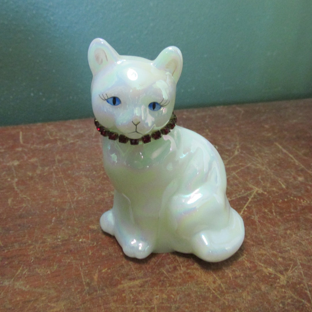 Fenton Birthstone Cat Vintage Opalescent With July Ruby Necklace - Etsy