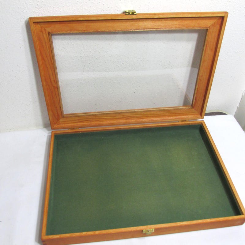 Vintage Display Box - Etsy