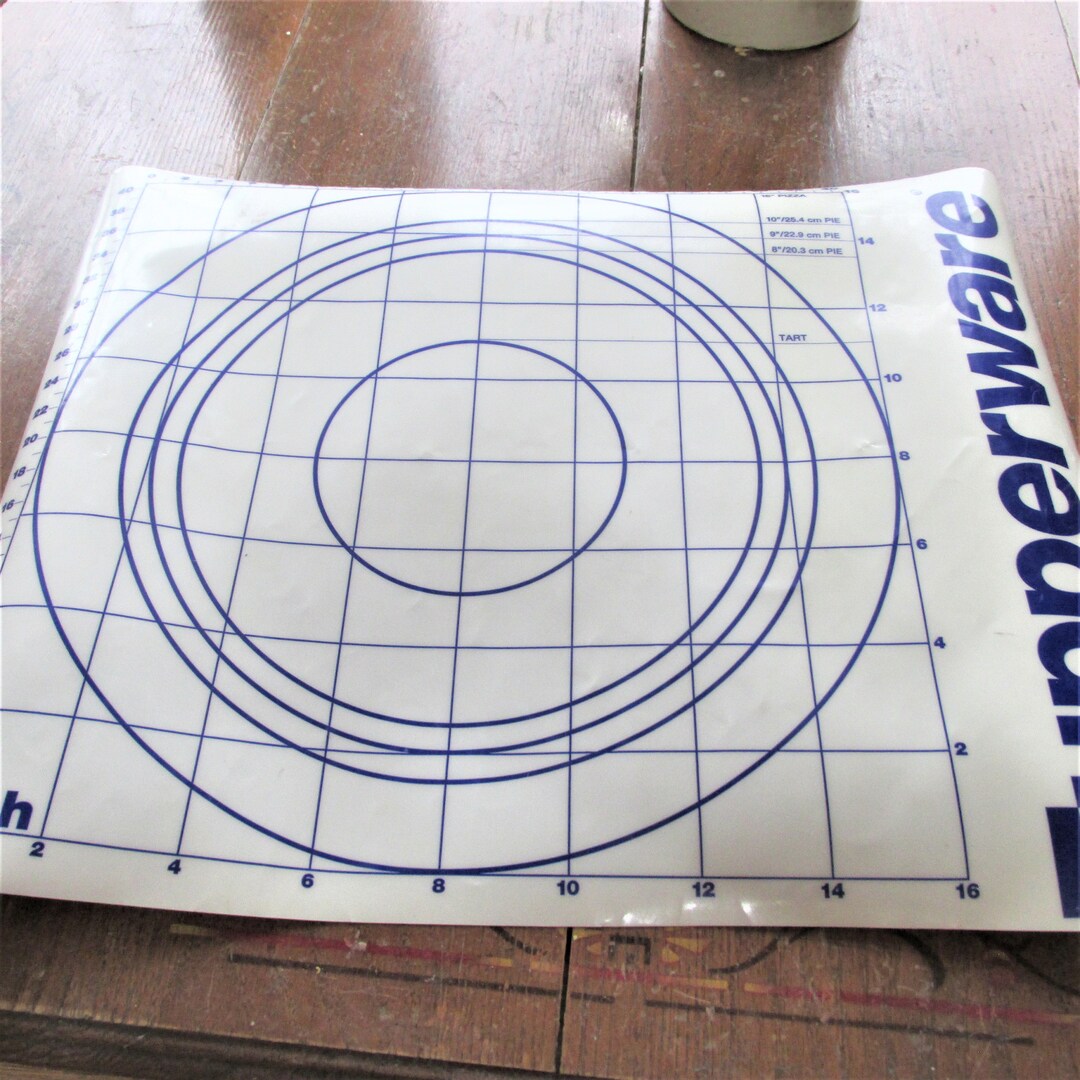 Tupperware Pastry Mat Vintage Easy Baking Clean Up - Etsy