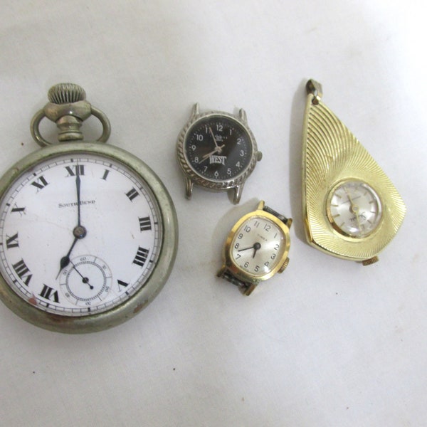 Working Clock Necklace - Etsy