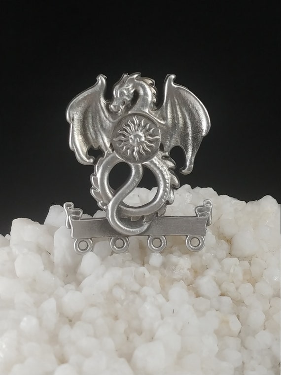 Dragon Quad Token Holder | Etsy