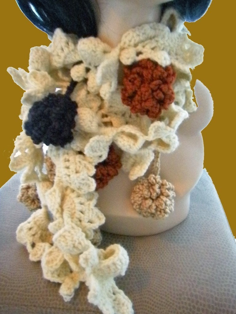 Pom Pom Fan Scarf Crochet Pattern PDF - Etsy
