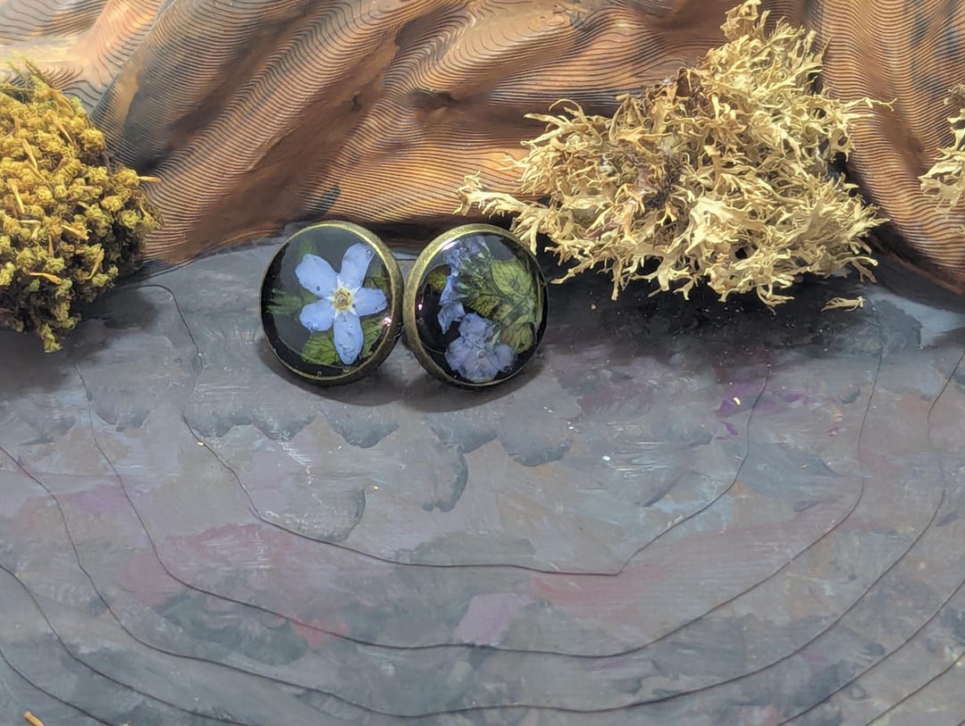 Remind Me Later: Real Pressed Forget-me-not Flowers on Brass Stud ...