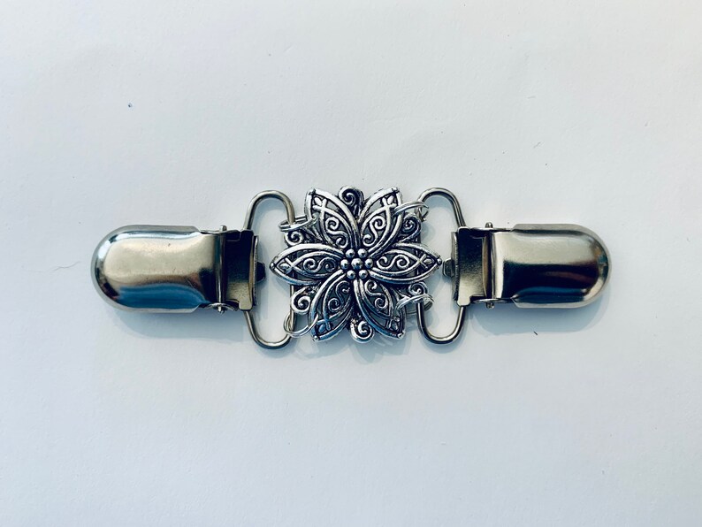LILY #15 Metal Cinch Belt - Ladies Dress Clip for Women - Silver Ready ...
