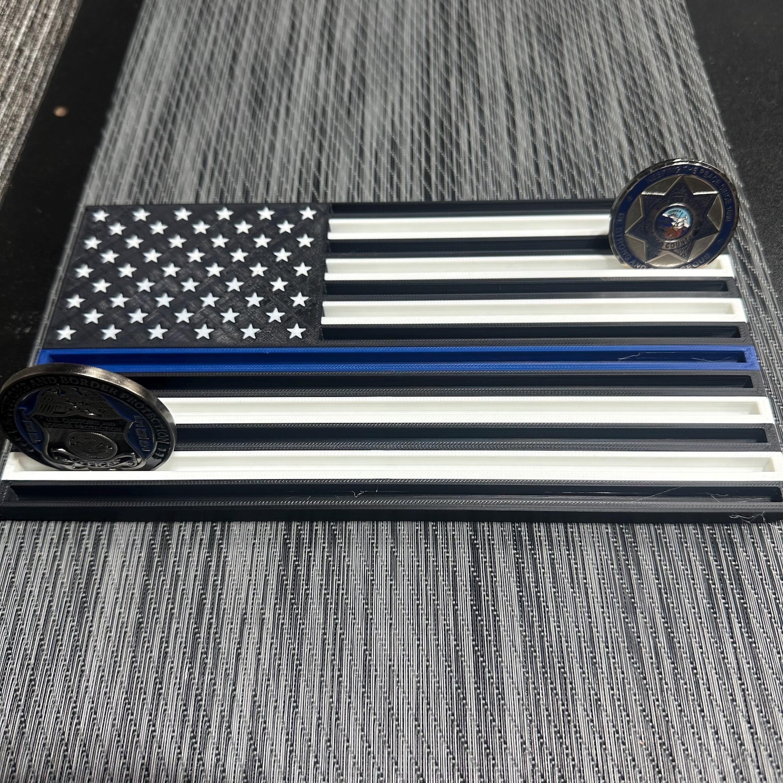 Thin Blue Line Challenge Coin Holder Display for Police Sheriff Law ...
