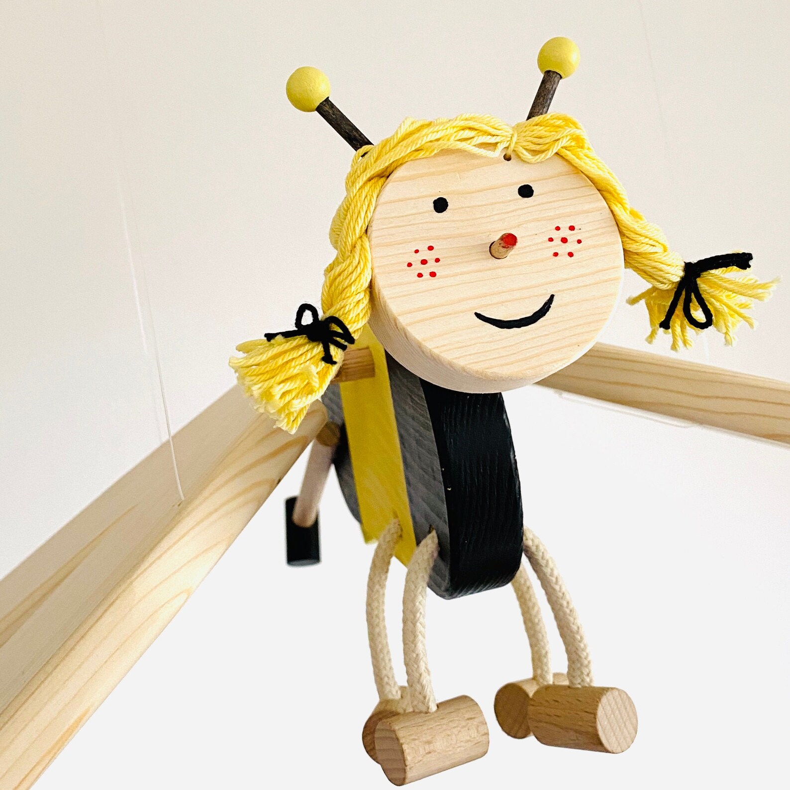 Flying Bee Baby Girl Wooden Mobile Crib Nursery Mobile Bee | Etsy