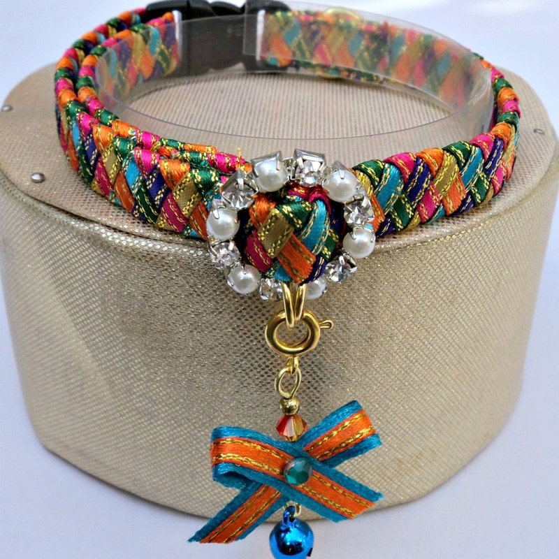 Unique Collar - Etsy