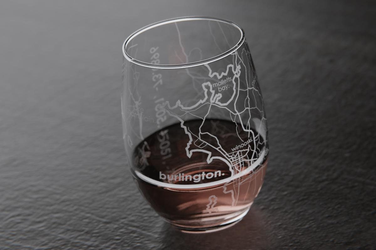 Burlington Map Stemless Wine Glass | Engraved Wine Glass (15oz ...