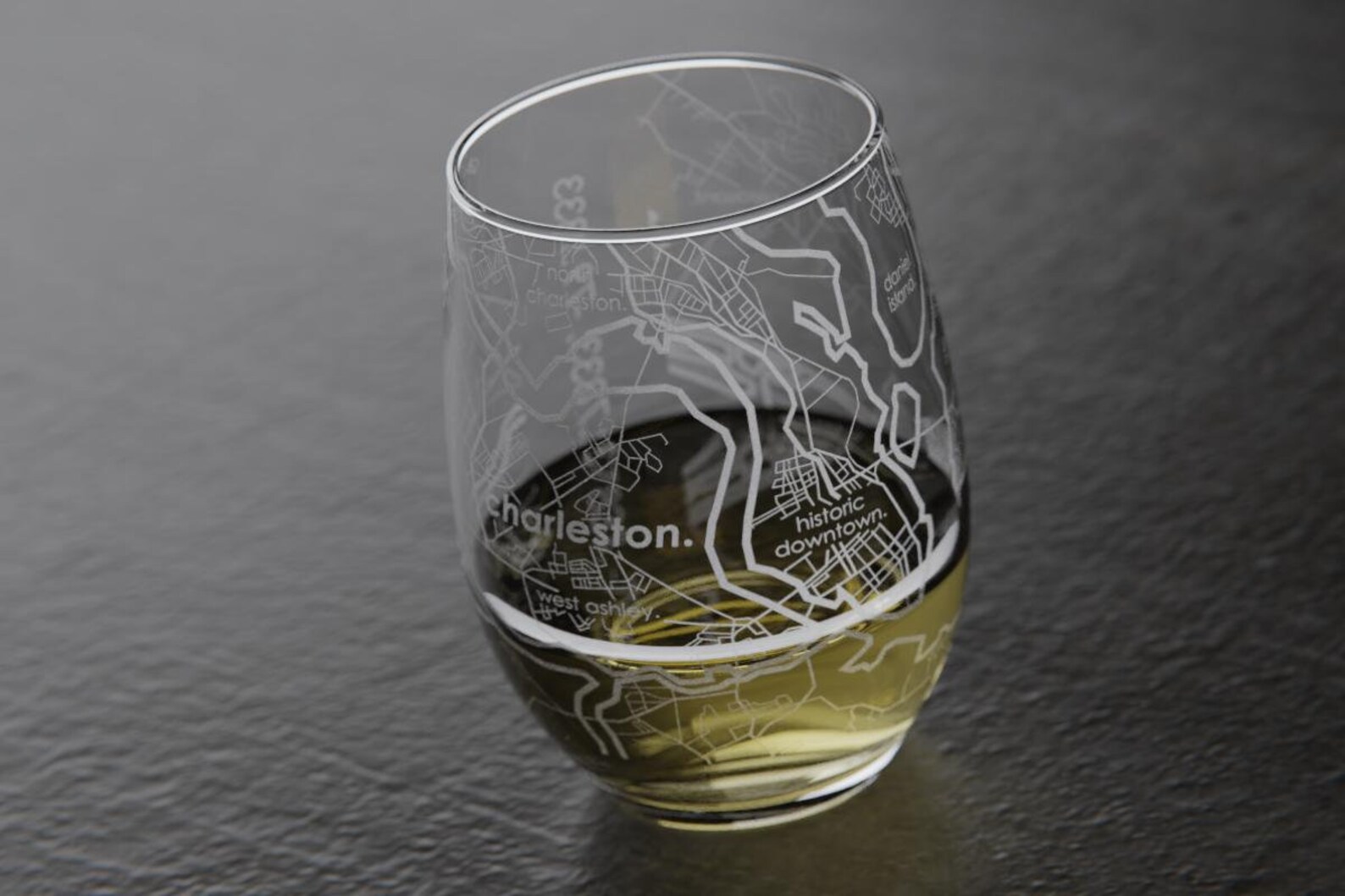 Charleston SC Map Stemless Wine Glass | Engraved Wine Glass (15oz ...