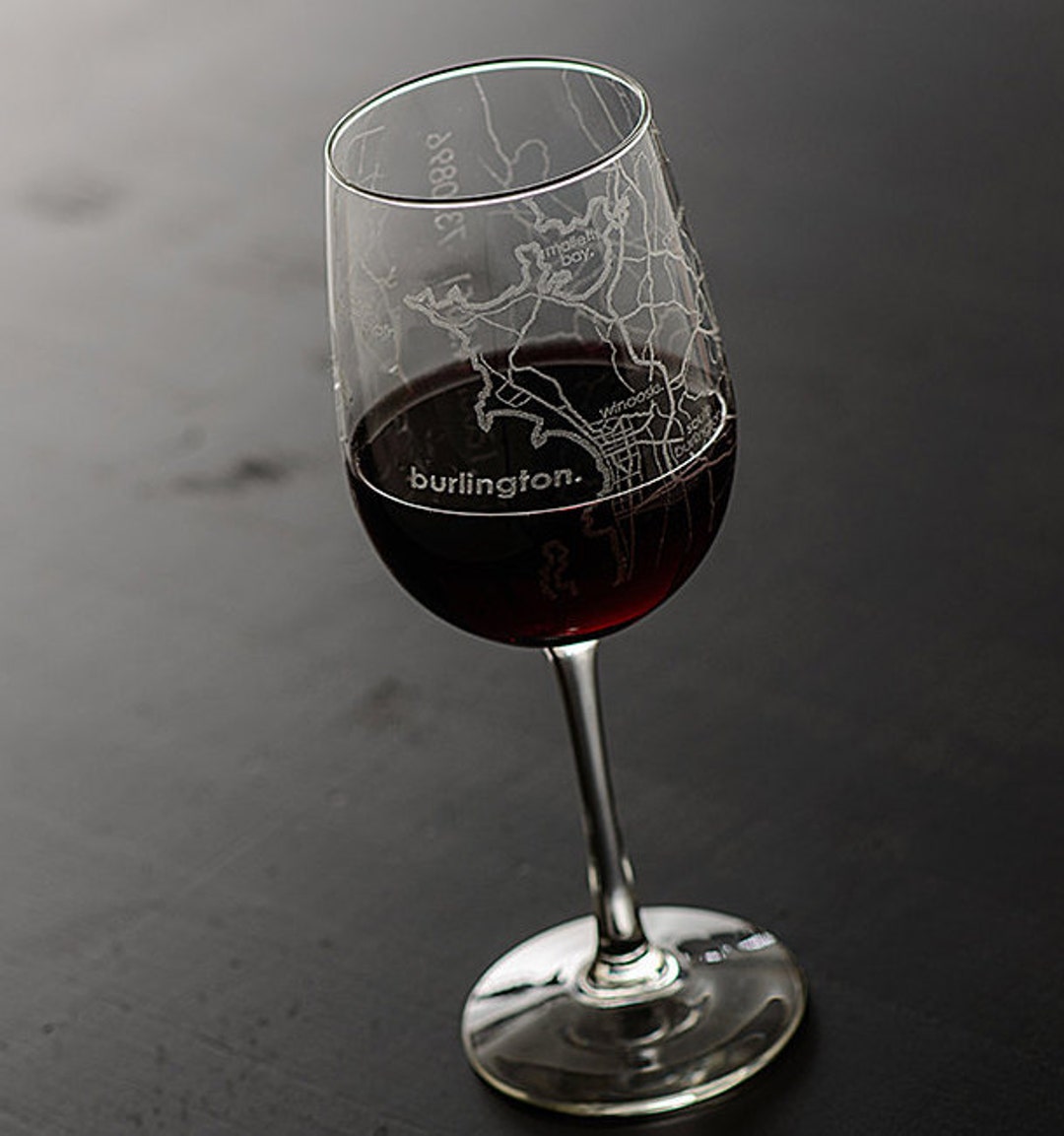 Burlington Map Stemmed Wine Glass | Engraved Wine Glasses (16oz ...