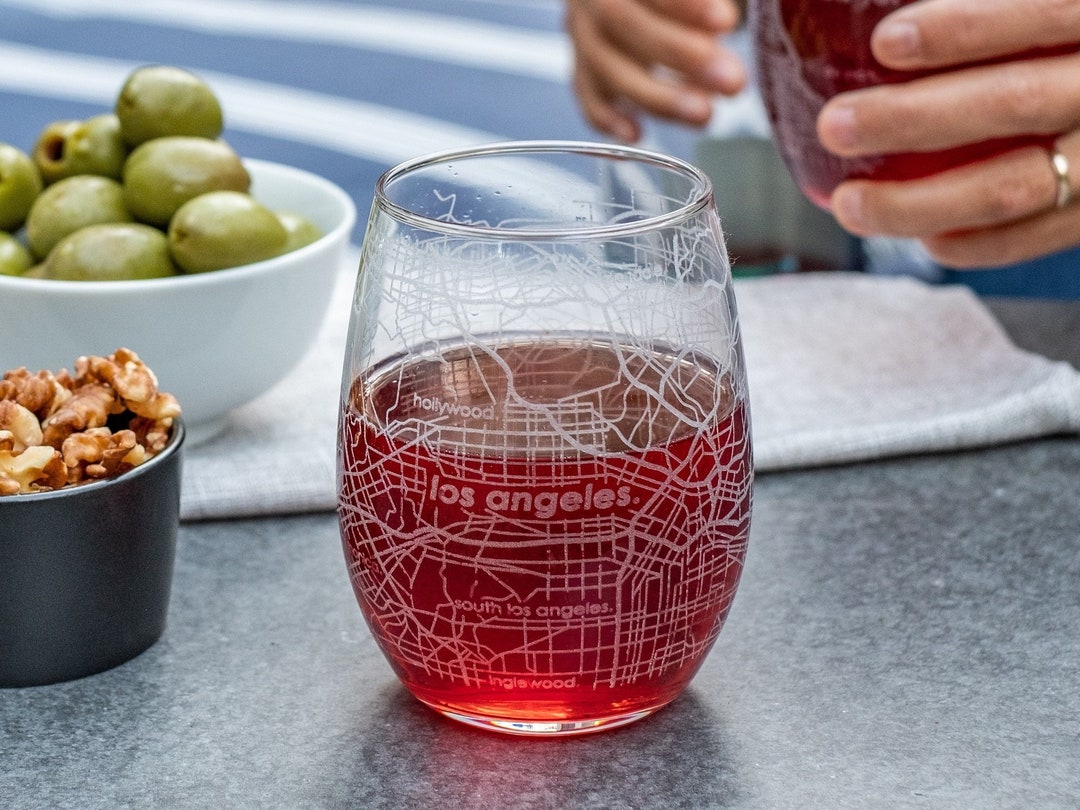 Los Angeles Map Stemless Wine Glass | Engraved Wine Glass (15oz ...