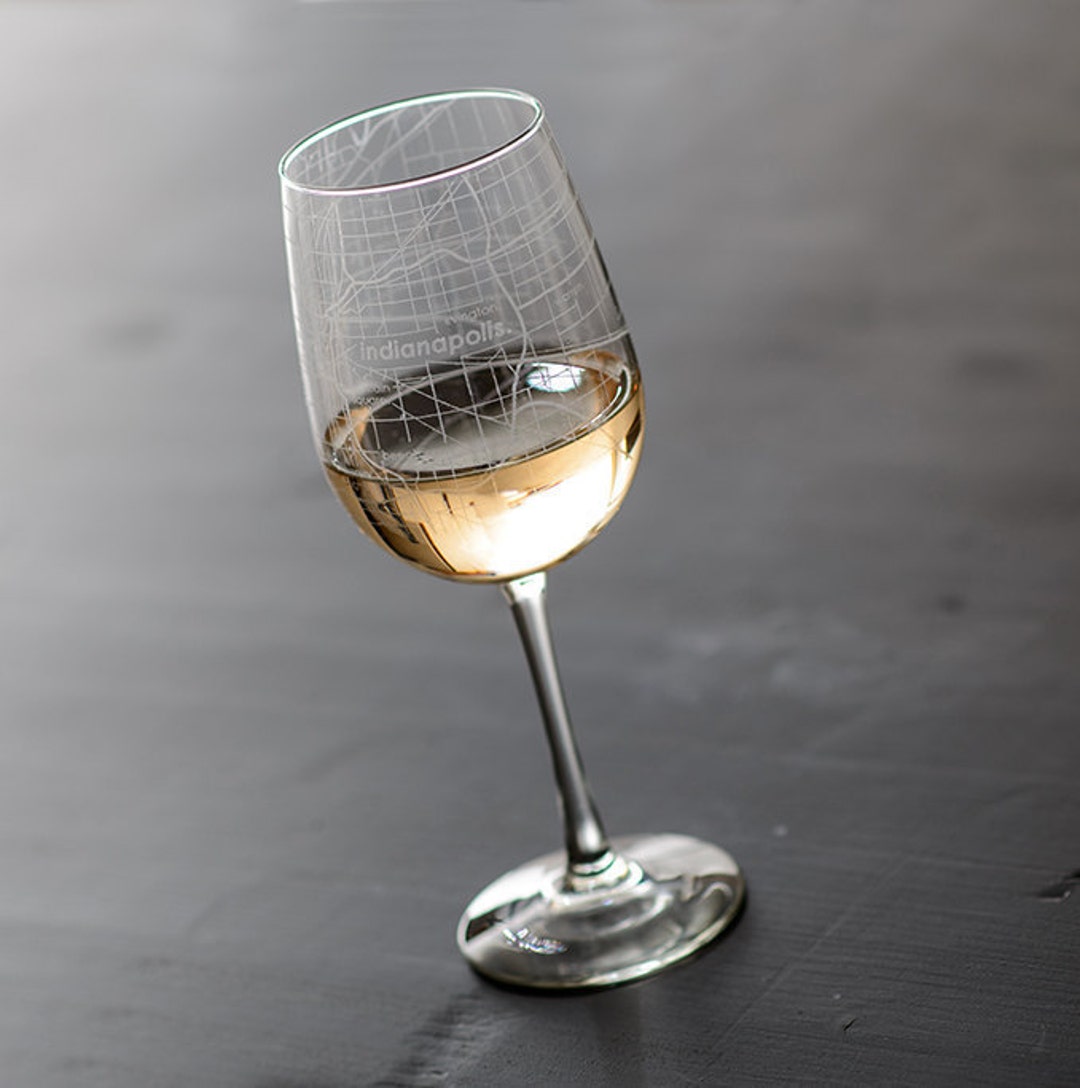 Indianapolis Map Stemmed Wine Glass | Engraved Wine Glasses (16oz ...