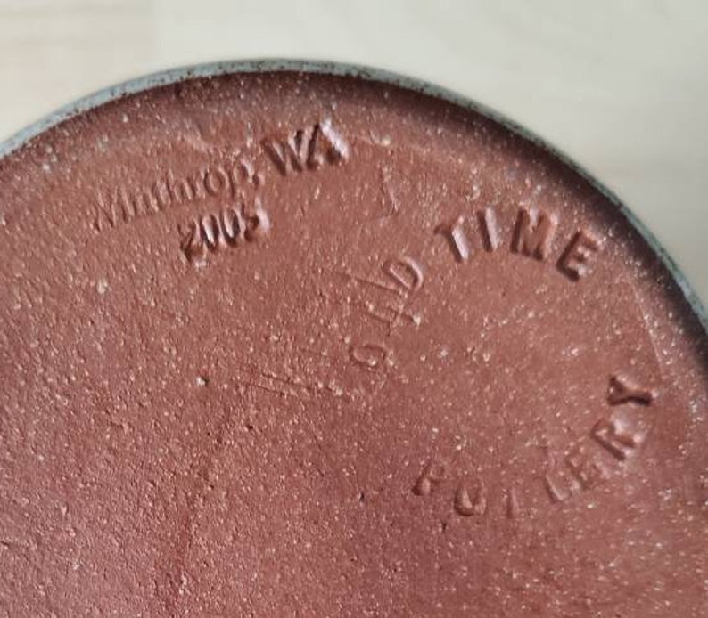 Almquist's Old Time Pottery Bud Vase Flowers - Etsy