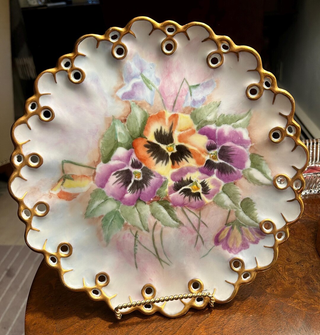 HAND-PAINTED ARTICULATED Porcelain Pansy Plate. Vintage Art Plate ...
