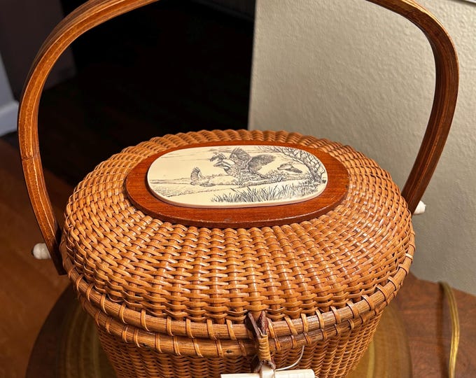 SIGNED NANTUCKET Basket Purse "farnum” Estate Sale Find. Circa 1970 ...