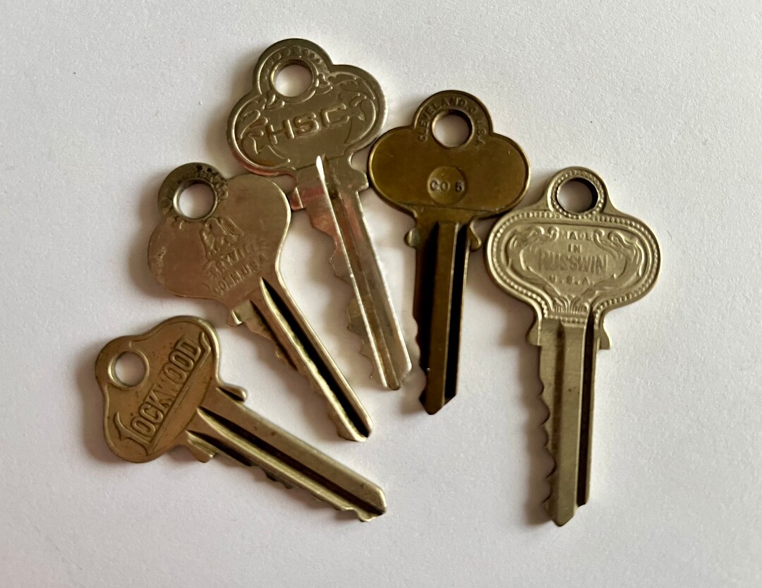 Antique Keys Lot of 5 Vintage House Keys - Etsy