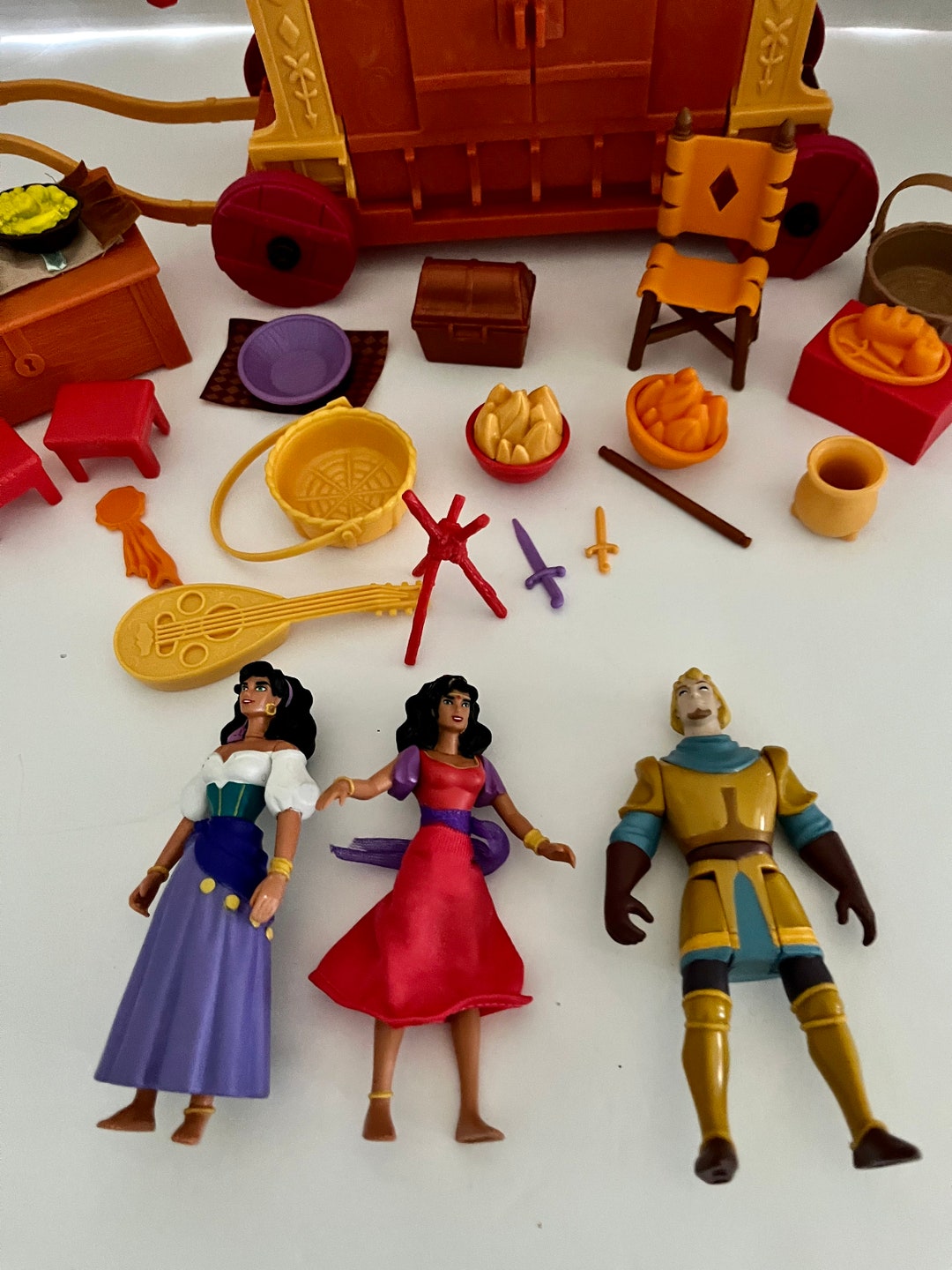 28 Piece Disney Hunchback of Norte Dame Playset - Etsy