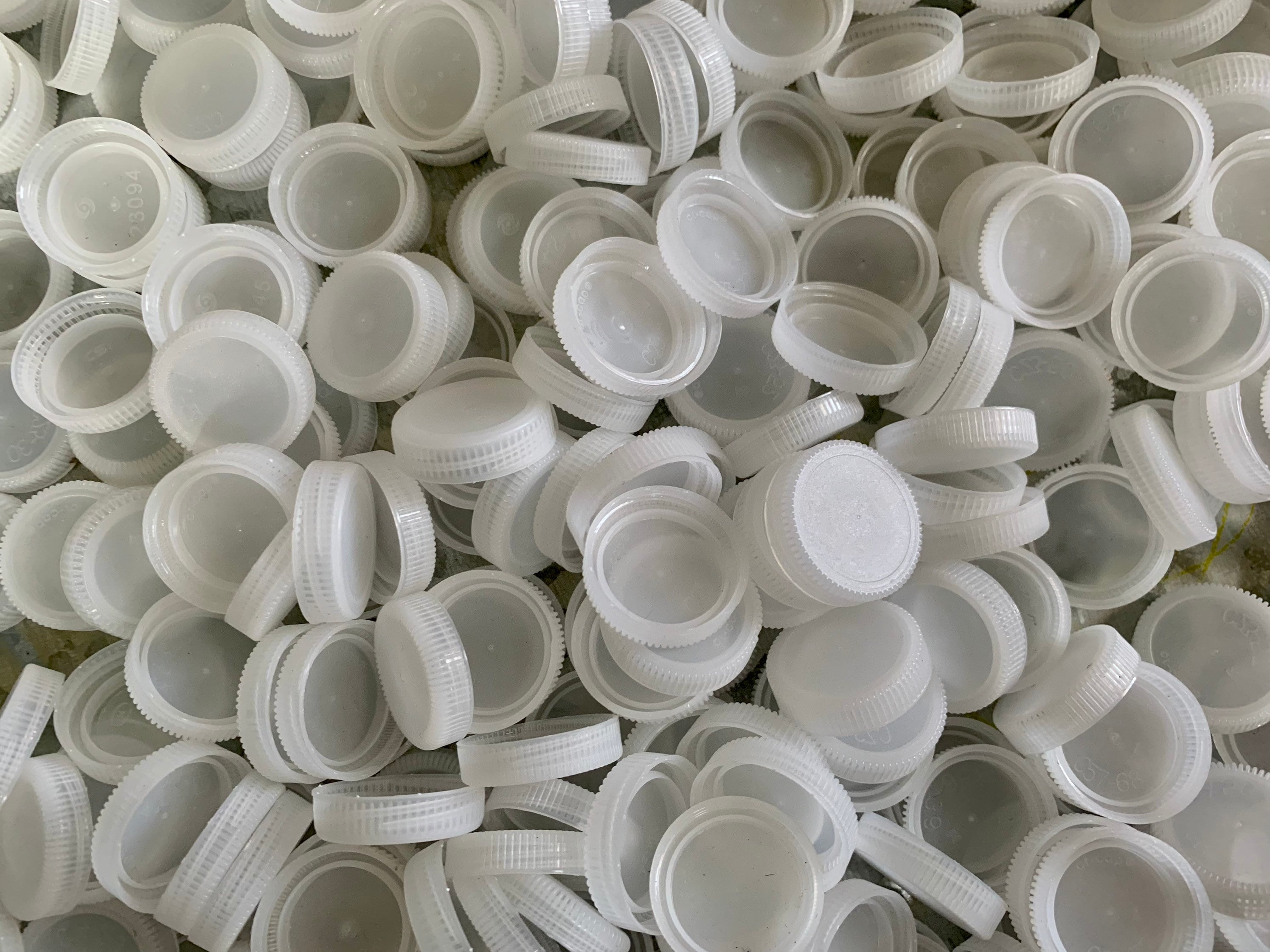 200 Clear Recycled Plastic Bottle Caps - Etsy