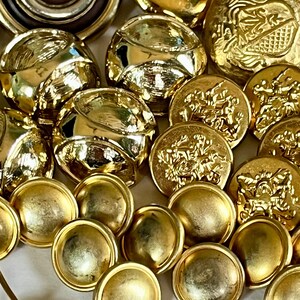 45 CT Vintage Metal Gold-tone Buttons - Etsy