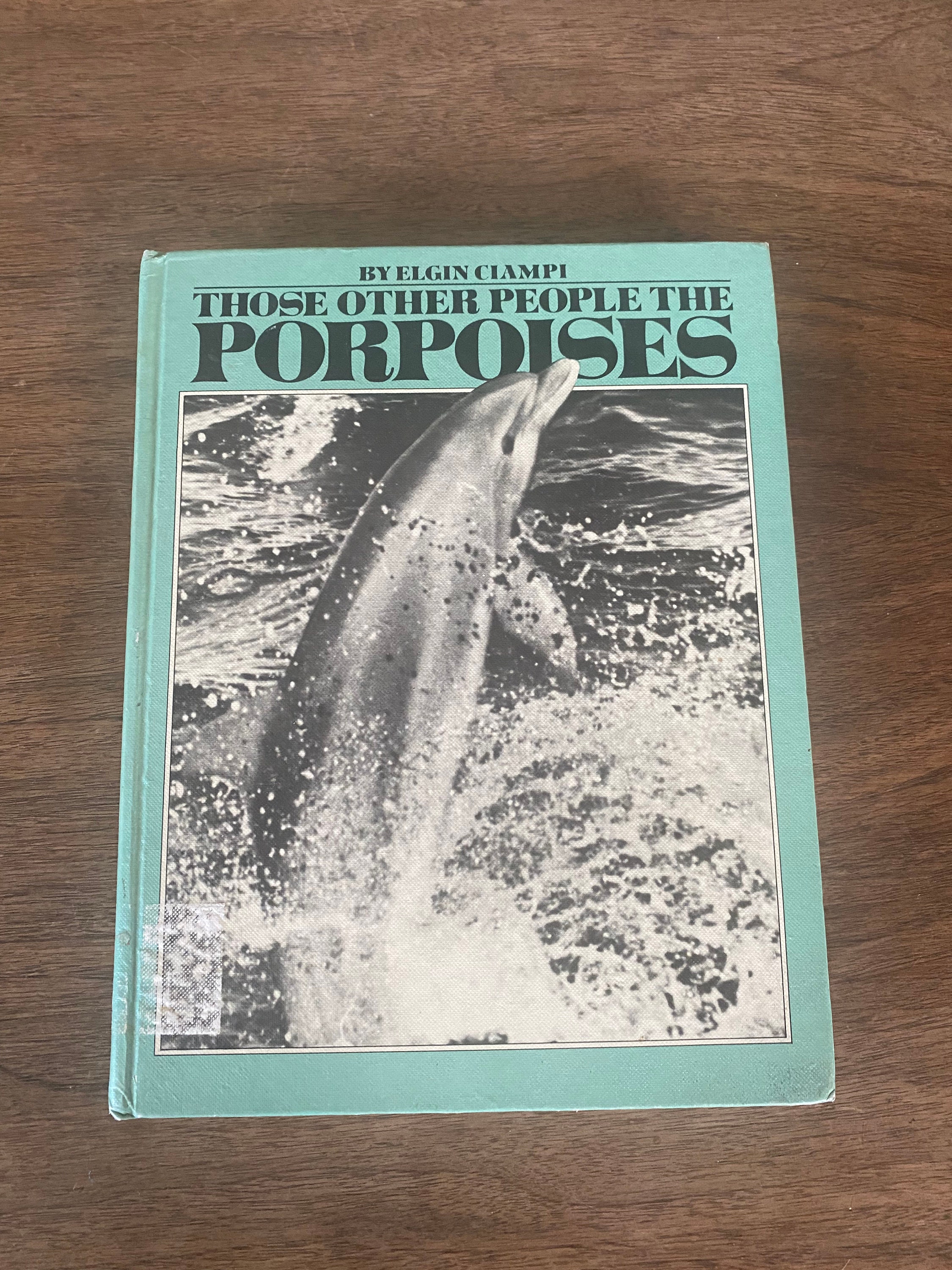 Vintage porpoise book / dolphin guide book / hardcover / gift | Etsy