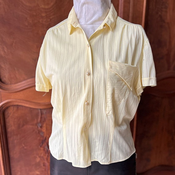 vintage yellow top - Gem