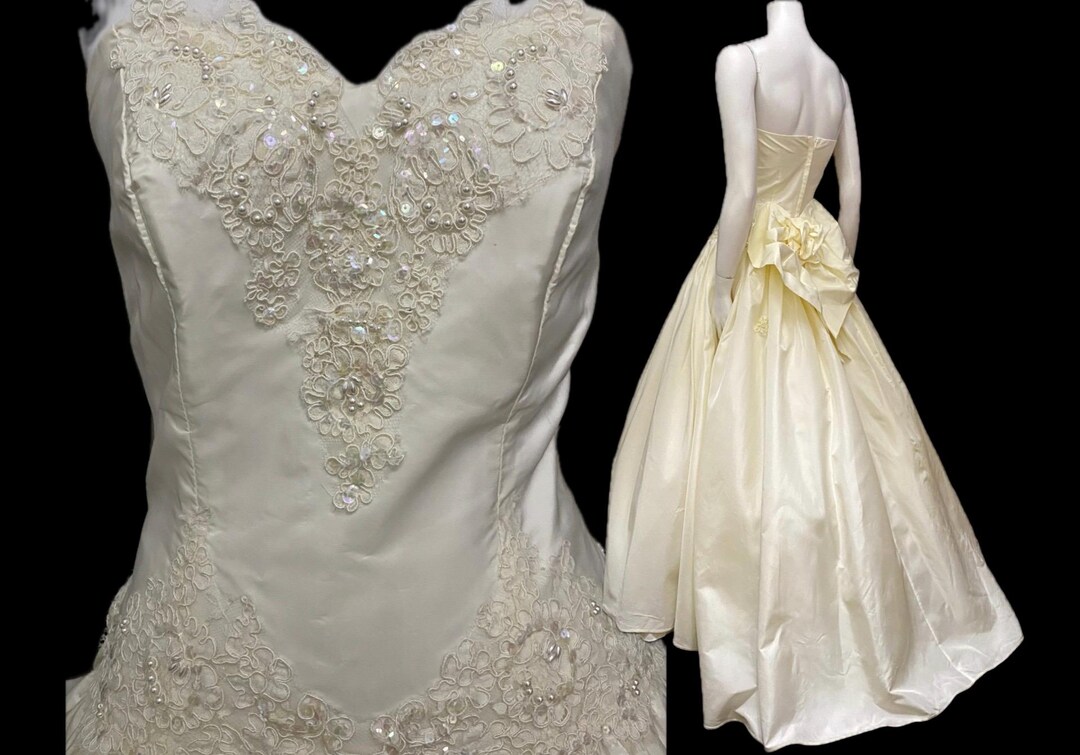 Vintage XXS/XS 80s Wedding Dress Strapless Ivory Taffeta Lace Huge Bow ...