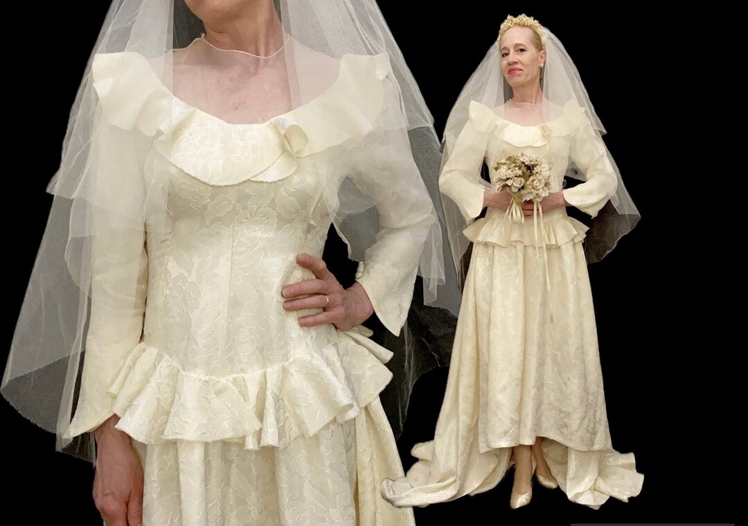 Vintage 40s S Wedding Dress and Veil Ivory Satin Brocade 1947 Gown ...