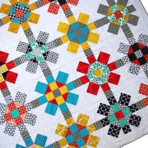 Labyrinth Quilt Pattern (PDF File) - Immediate Download - Etsy