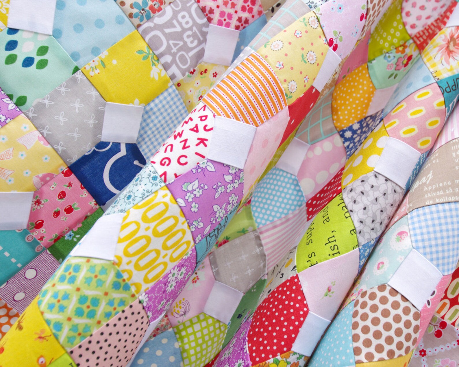 Scrappy Bow Tie Block - Templates - Etsy